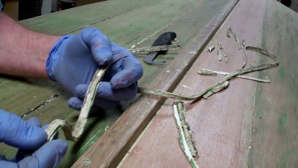 Caulking-Sealing Seams Below the Waterline - Snake Mountain Boatworks