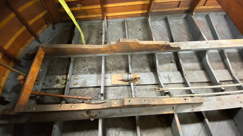 How to Apply A True 5200 Bottom - Snake Mountain Boatworks